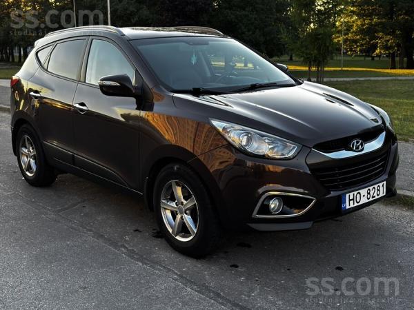 Brūns Hyundai ix35 2011 Rīga, ar dzinēja tilpumu 2.00 L un nobraukumu 180 tūkst. km par 7150 €, foto 4 vietnē AUTOMOTO.COM.LV