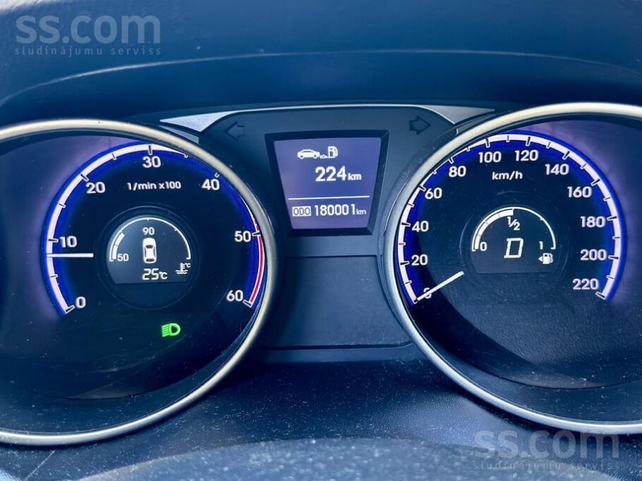 Brūns Hyundai ix35 2011 Rīga, ar dzinēja tilpumu 2.00 L un nobraukumu 180 tūkst. km par 7150 €, foto 23 vietnē AUTOMOTO.COM.LV