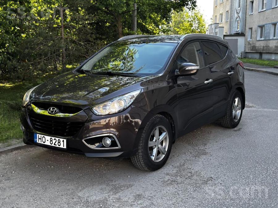 Brūns Hyundai ix35 2011 Rīga, ar dzinēja tilpumu 2.00 L un nobraukumu 180 tūkst. km par 7150 €, foto 25 vietnē AUTOMOTO.COM.LV