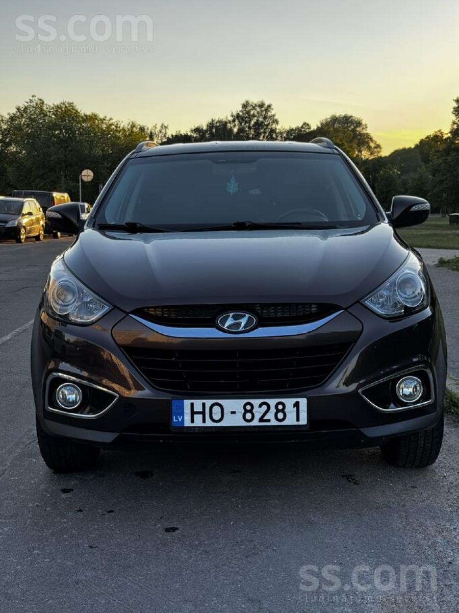 Brūns Hyundai ix35 2011 Rīga, ar dzinēja tilpumu 2.00 L un nobraukumu 180 tūkst. km par 7150 €, foto 28 vietnē AUTOMOTO.COM.LV