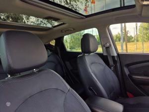 Brūns Hyundai ix35 2011 Tauragė, ar dzinēja tilpumu 2.00 L un nobraukumu 221 tūkst. km par 5200 €, foto 9 vietnē AUTOMOTO.COM.LV