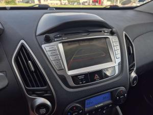 Brūns Hyundai ix35 2011 Tauragė, ar dzinēja tilpumu 2.00 L un nobraukumu 221 tūkst. km par 5200 €, foto 10 vietnē AUTOMOTO.COM.LV