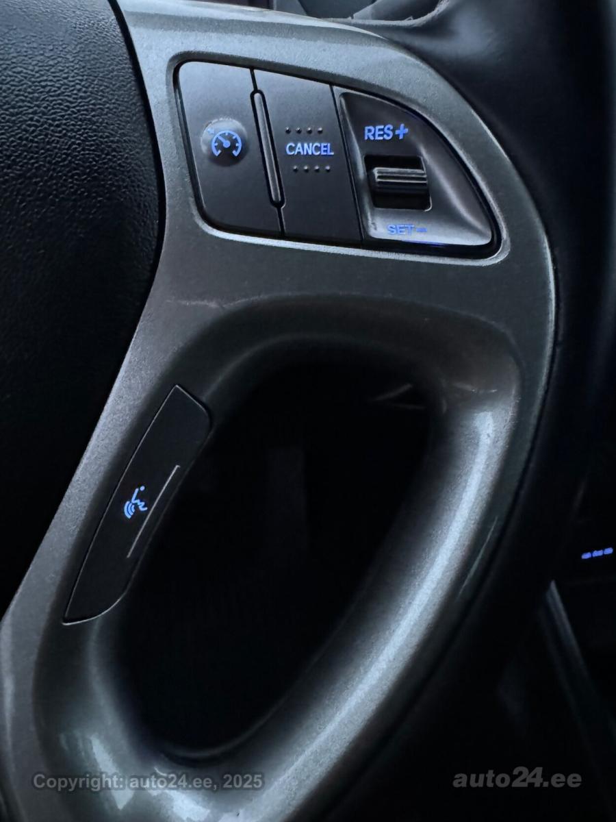 Коричневый Хендай их35 2012 в Тарту, объемом двигателя 2.00 л и пробегом 247 тыс. км за 7690 €, фото 22 на AUTOMOTO.COM.LV