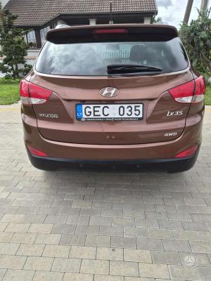 Brūns Hyundai ix35 2012 Marijampole, ar dzinēja tilpumu 2.00 L un nobraukumu 112 tūkst. km par 6200 €, foto 8 vietnē AUTOMOTO.COM.LV