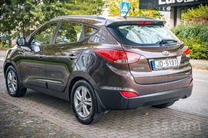 Brūns Hyundai ix35 2012 Rīga, ar dzinēja tilpumu 2.00 L un nobraukumu 139 tūkst. km par 7990 €, foto 7 vietnē AUTOMOTO.COM.LV