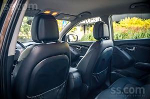 Brūns Hyundai ix35 2012 Rīga, ar dzinēja tilpumu 2.00 L un nobraukumu 139 tūkst. km par 7990 €, foto 17 vietnē AUTOMOTO.COM.LV