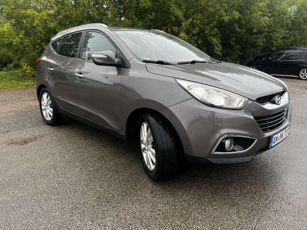 Brūns Hyundai ix35 2013 Šauļi, ar dzinēja tilpumu 2.00 L un nobraukumu 283 tūkst. km par 5900 €, foto 7 vietnē AUTOMOTO.COM.LV