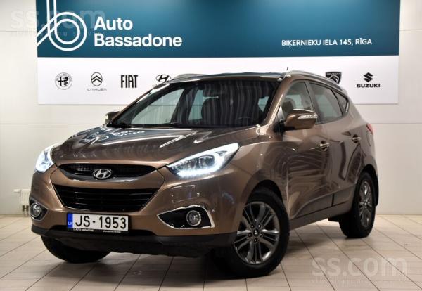 Brūns Hyundai ix35 2014 Rīga, ar dzinēja tilpumu 2.00 L un nobraukumu 130 tūkst. km par 8490 €, foto 1 vietnē AUTOMOTO.COM.LV