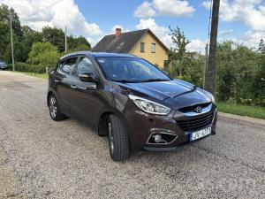 Brūns Hyundai ix35 2015 Rēzekne, ar dzinēja tilpumu 2.00 L un nobraukumu 283 tūkst. km par 7300 €, foto 8 vietnē AUTOMOTO.COM.LV