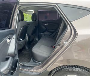 Brown Hyundai ix35 2013 in Tallinn, with an engine capacity of 1.60 L and mileage of 154 thousand km for 6700 €, photo 10 on AUTOMOTO.COM.LV