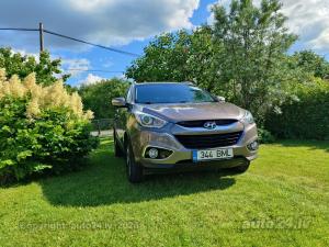 Brūns Hyundai ix35 2014 Viljandi, ar dzinēja tilpumu 1.60 L un nobraukumu 115 tūkst. km par 7450 €, foto  vietnē AUTOMOTO.COM.LV