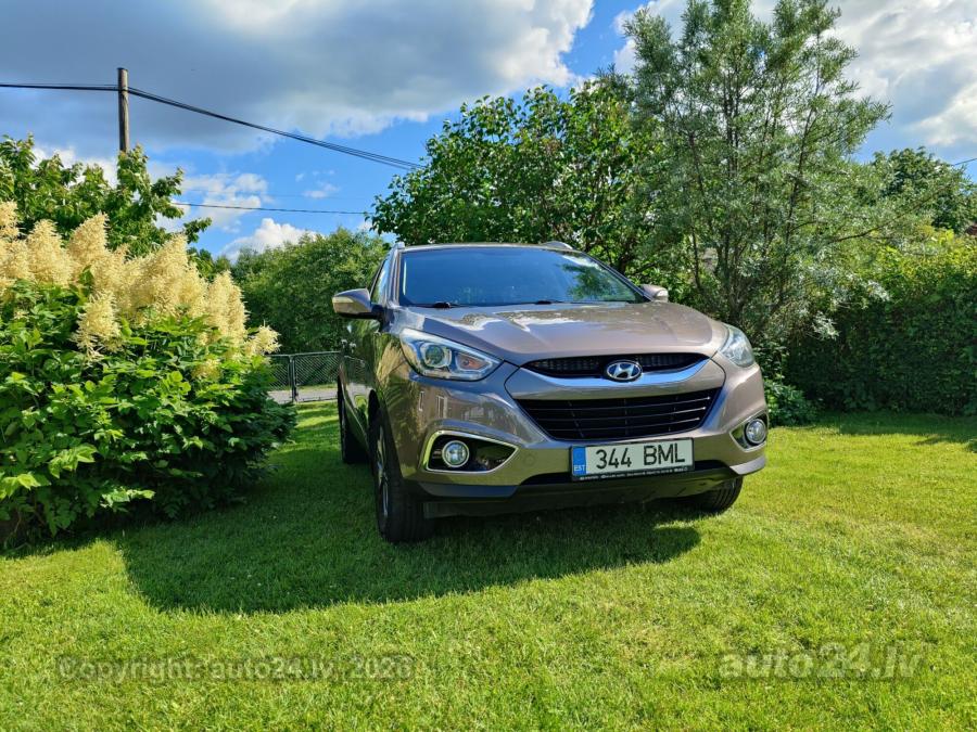 Brūns Hyundai ix35 2014 Viljandi, ar dzinēja tilpumu 1.60 L un nobraukumu 115 tūkst. km par 7450 €, foto 1 vietnē AUTOMOTO.COM.LV