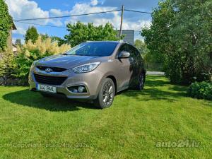Brūns Hyundai ix35 2014 Viljandi, ar dzinēja tilpumu 1.60 L un nobraukumu 115 tūkst. km par 7450 €, foto 3 vietnē AUTOMOTO.COM.LV