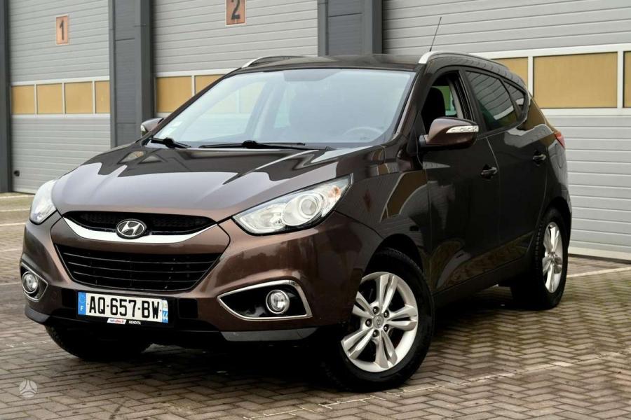 Brūns Hyundai ix35 2010 Kretinga, ar dzinēja tilpumu 2.00 L un nobraukumu 257 tūkst. km par 5299 €, foto 3 vietnē AUTOMOTO.COM.LV