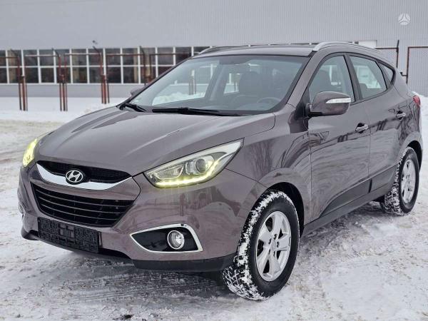 Brūns Hyundai ix35 2014 Rokiškis, ar dzinēja tilpumu 1.69 L un nobraukumu 270 tūkst. km par 4750 €, foto 1 vietnē AUTOMOTO.COM.LV