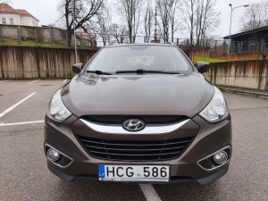 Hyundai ix35 2010 Telšiai, ar dzinēja tilpumu 2.00 L un nobraukumu 335 tūkst. km par 4200 €, foto  vietnē AUTOMOTO.COM.LV