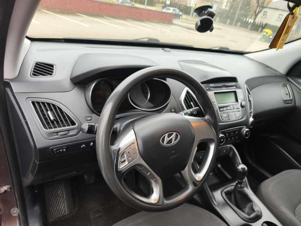 Hyundai ix35 2010 Telšiai, ar dzinēja tilpumu 2.00 L un nobraukumu 335 tūkst. km par 4200 €, foto 8 vietnē AUTOMOTO.COM.LV