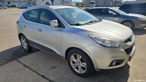 Hyundai ix35 2010 Klaipėda, ar dzinēja tilpumu 2.00 L un nobraukumu 262 tūkst. km par 5000 €, foto 3 vietnē AUTOMOTO.COM.LV