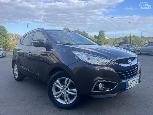 Hyundai ix35 2010 in Kaunas, with an engine capacity of 2.00 L and mileage of 275 thousand km for 6500 €, photo 1 on AUTOMOTO.COM.LV