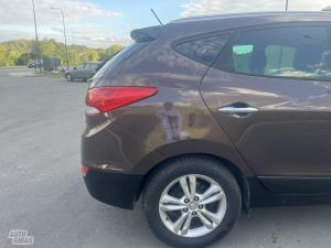 Hyundai ix35 2010 in Kaunas, with an engine capacity of 2.00 L and mileage of 275 thousand km for 6500 €, photo 6 on AUTOMOTO.COM.LV