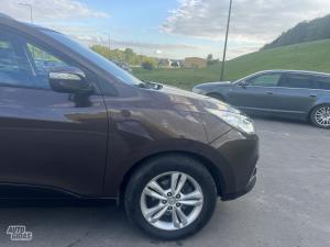 Hyundai ix35 2010 in Kaunas, with an engine capacity of 2.00 L and mileage of 275 thousand km for 6500 €, photo 10 on AUTOMOTO.COM.LV