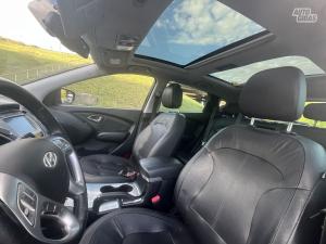 Hyundai ix35 2010 in Kaunas, with an engine capacity of 2.00 L and mileage of 275 thousand km for 6500 €, photo 21 on AUTOMOTO.COM.LV
