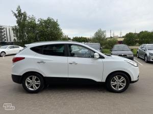 Hyundai ix35 2011 Viļņa, ar dzinēja tilpumu 2.00 L un nobraukumu 290 tūkst. km par 5900 €, foto 5 vietnē AUTOMOTO.COM.LV