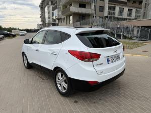 Hyundai ix35 2011 Viļņa, ar dzinēja tilpumu 2.00 L un nobraukumu 290 tūkst. km par 5900 €, foto 8 vietnē AUTOMOTO.COM.LV