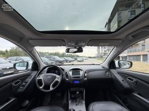 Hyundai ix35 2011 Viļņa, ar dzinēja tilpumu 2.00 L un nobraukumu 290 tūkst. km par 5900 €, foto 10 vietnē AUTOMOTO.COM.LV