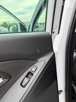 Hyundai ix35 2011 Viļņa, ar dzinēja tilpumu 2.00 L un nobraukumu 290 tūkst. km par 5900 €, foto 14 vietnē AUTOMOTO.COM.LV