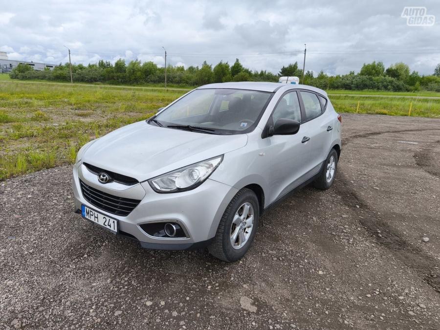 Hyundai ix35 2011 Utena, ar dzinēja tilpumu 1.70 L un nobraukumu 290 tūkst. km par 5500 €, foto 1 vietnē AUTOMOTO.COM.LV