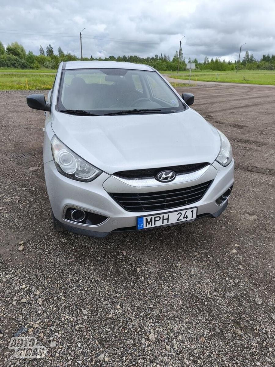 Hyundai ix35 2011 Utena, ar dzinēja tilpumu 1.70 L un nobraukumu 290 tūkst. km par 5500 €, foto 4 vietnē AUTOMOTO.COM.LV