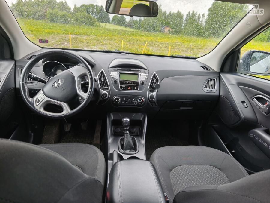 Hyundai ix35 2011 Utena, ar dzinēja tilpumu 1.70 L un nobraukumu 290 tūkst. km par 5500 €, foto 8 vietnē AUTOMOTO.COM.LV