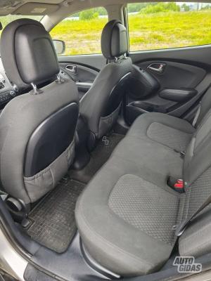Hyundai ix35 2011 Utena, ar dzinēja tilpumu 1.70 L un nobraukumu 290 tūkst. km par 5500 €, foto 9 vietnē AUTOMOTO.COM.LV