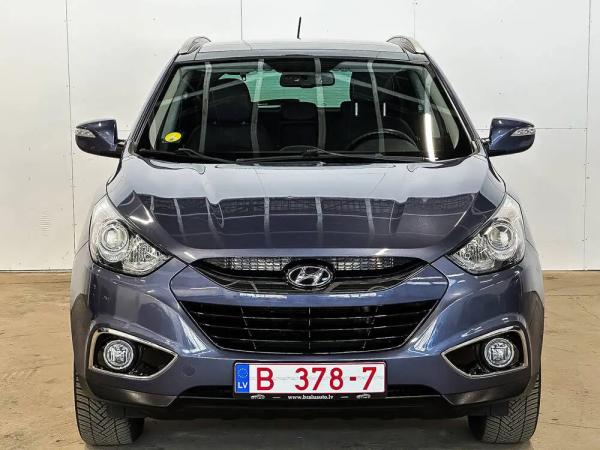Hyundai ix35 2011 in Jurmala, with an engine capacity of 2.00 L and mileage of 198 thousand km for 7550 €, photo 7 on AUTOMOTO.COM.LV