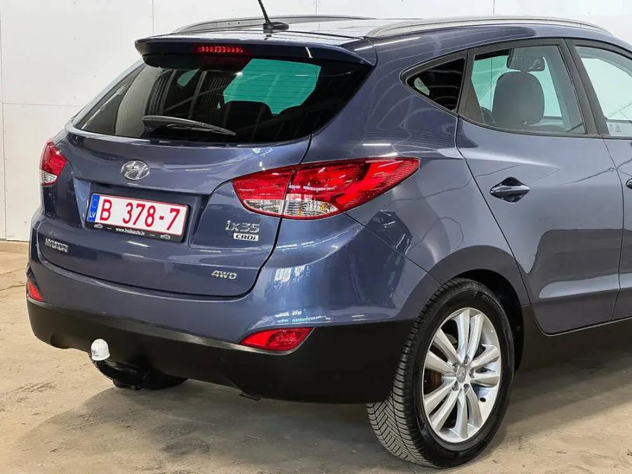 Hyundai ix35 2011 in Jurmala, with an engine capacity of 2.00 L and mileage of 198 thousand km for 7550 €, photo 13 on AUTOMOTO.COM.LV