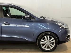 Hyundai ix35 2011 in Jurmala, with an engine capacity of 2.00 L and mileage of 198 thousand km for 7550 €, photo 16 on AUTOMOTO.COM.LV