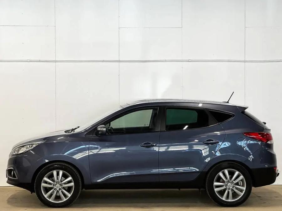 Hyundai ix35 2011 in Jurmala, with an engine capacity of 2.00 L and mileage of 198 thousand km for 7550 €, photo 17 on AUTOMOTO.COM.LV