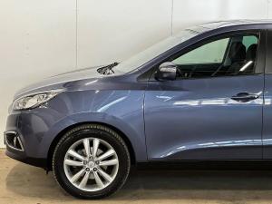 Hyundai ix35 2011 in Jurmala, with an engine capacity of 2.00 L and mileage of 198 thousand km for 7550 €, photo 18 on AUTOMOTO.COM.LV