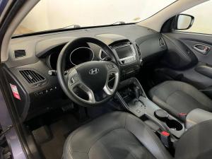 Hyundai ix35 2011 in Jurmala, with an engine capacity of 2.00 L and mileage of 198 thousand km for 7550 €, photo 21 on AUTOMOTO.COM.LV