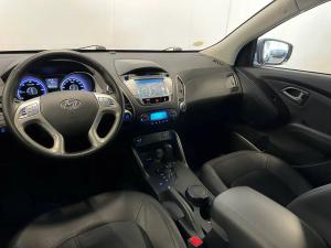 Hyundai ix35 2011 in Jurmala, with an engine capacity of 2.00 L and mileage of 198 thousand km for 7550 €, photo 23 on AUTOMOTO.COM.LV