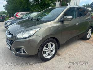 Hyundai ix35 2011 in Tallinn, with an engine capacity of 2.00 L and mileage of 205 thousand km for 4200 €, photo  on AUTOMOTO.COM.LV