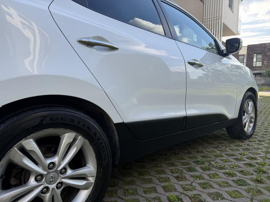 Hyundai ix35 2011 Viļņa, ar dzinēja tilpumu 2.00 L un nobraukumu 295 tūkst. km par 4900 €, foto 10 vietnē AUTOMOTO.COM.LV