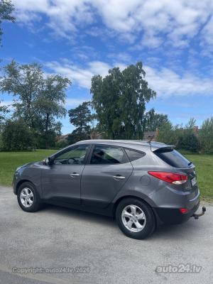 Hyundai ix35 2012 in Tallinn, with an engine capacity of 2.00 L and mileage of 137 thousand km for 9000 €, photo 5 on AUTOMOTO.COM.LV