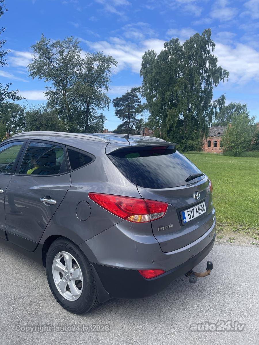 Hyundai ix35 2012 in Tallinn, with an engine capacity of 2.00 L and mileage of 137 thousand km for 9000 €, photo 7 on AUTOMOTO.COM.LV