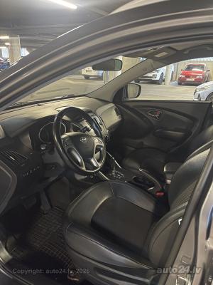 Hyundai ix35 2012 in Tallinn, with an engine capacity of 2.00 L and mileage of 137 thousand km for 9000 €, photo 13 on AUTOMOTO.COM.LV