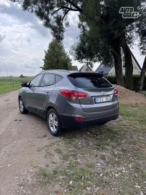 Hyundai ix35 2012 Mažeikiai, ar dzinēja tilpumu 1.70 L un nobraukumu 230 tūkst. km par 4200 €, foto 5 vietnē AUTOMOTO.COM.LV
