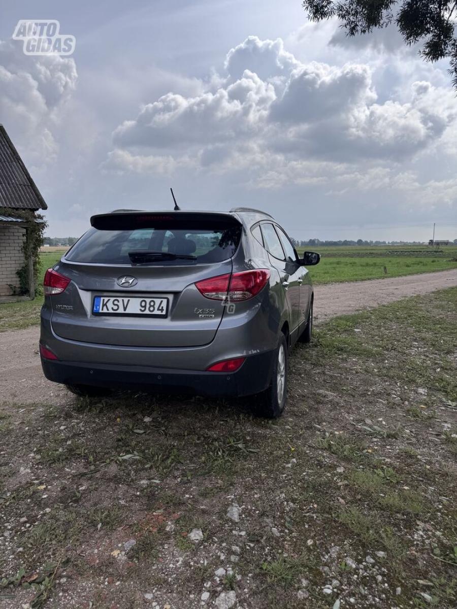 Hyundai ix35 2012 Mažeikiai, ar dzinēja tilpumu 1.70 L un nobraukumu 230 tūkst. km par 4200 €, foto 6 vietnē AUTOMOTO.COM.LV
