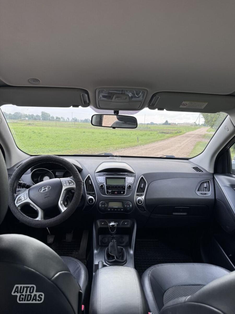 Hyundai ix35 2012 Mažeikiai, ar dzinēja tilpumu 1.70 L un nobraukumu 230 tūkst. km par 4200 €, foto 7 vietnē AUTOMOTO.COM.LV