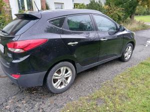 Hyundai ix35 2012 in Marijampole, with an engine capacity of 2.00 L and mileage of 200 thousand km for 6150 €, photo 4 on AUTOMOTO.COM.LV